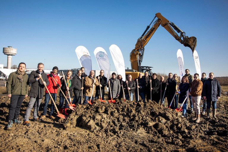 LSC Engineering Group : premier coup de pelle du projet de construction ...