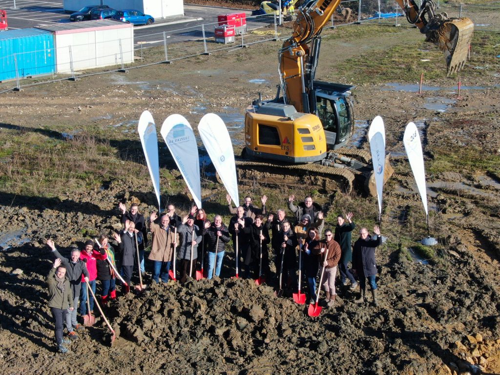 LSC Engineering Group : premier coup de pelle du projet de construction ...